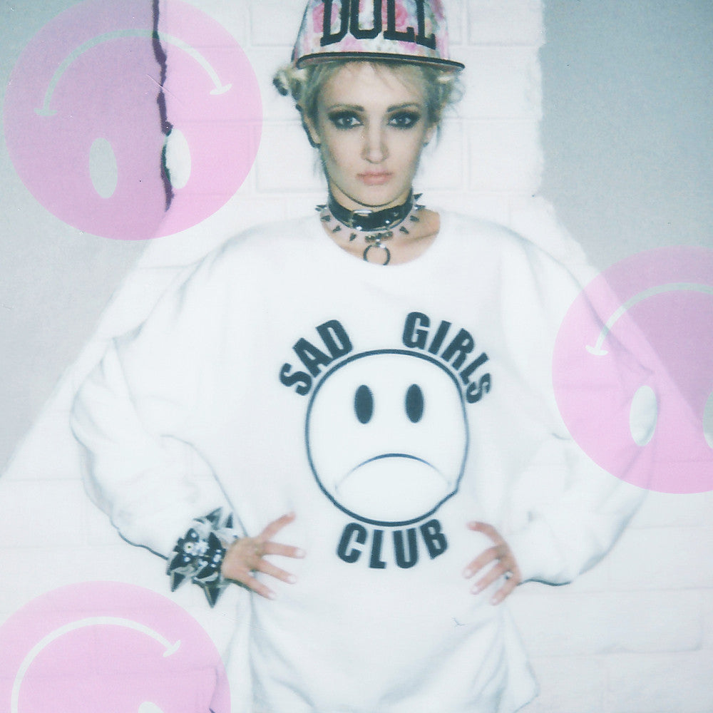 SAD GIRLS CLUB SWEATSHIRT – nikkilipstick